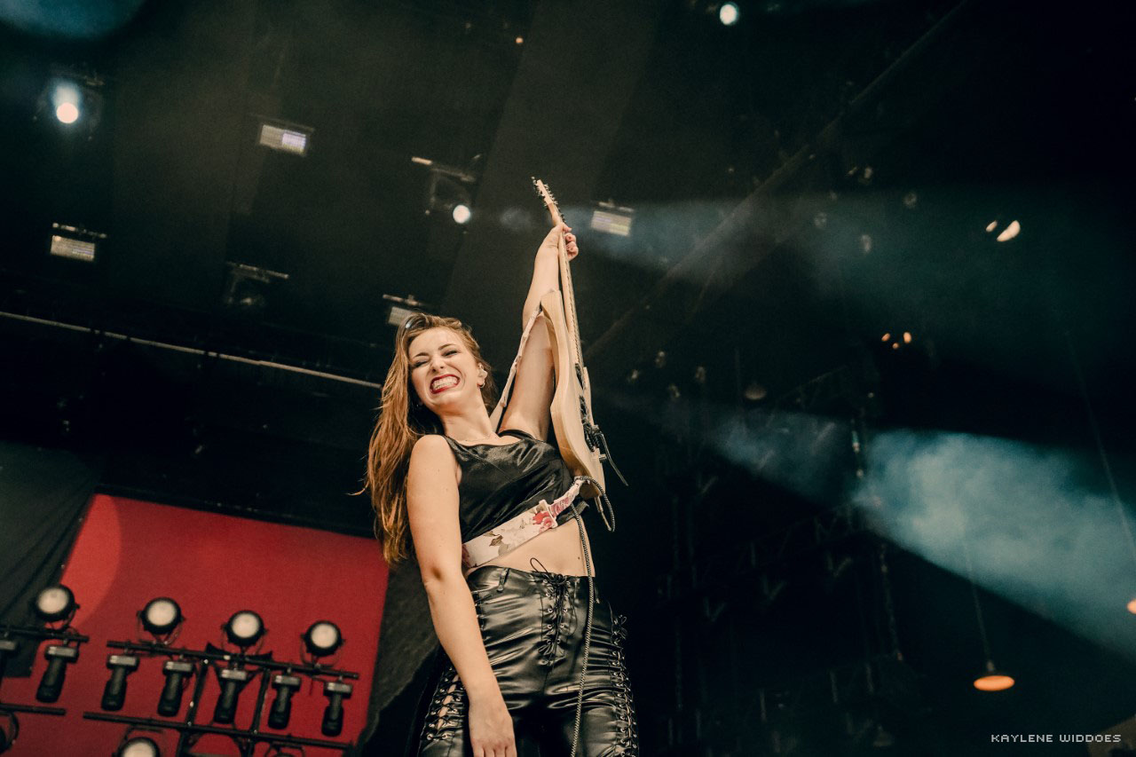 Bella Perron | DiMarzio